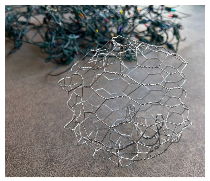 Chicken Wire Lighted Holiday Balls | Sutherlands Blog