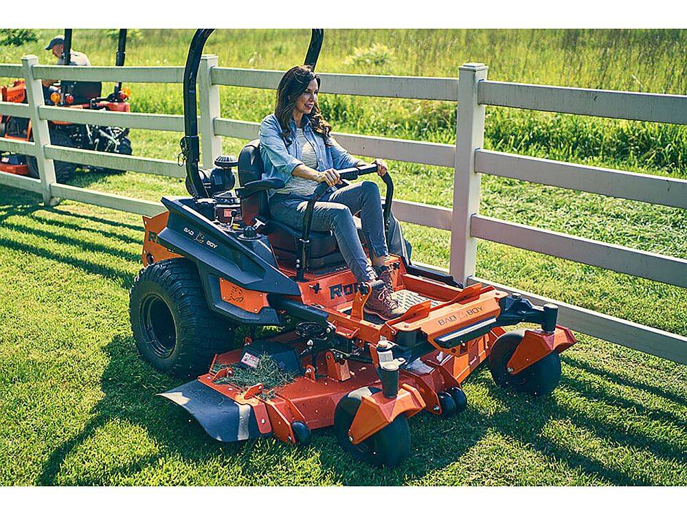 BAD BOY MOWERS BRG6140EVG 61-Inch 40-Horse Power Rogue Zero-Turn Mower ...