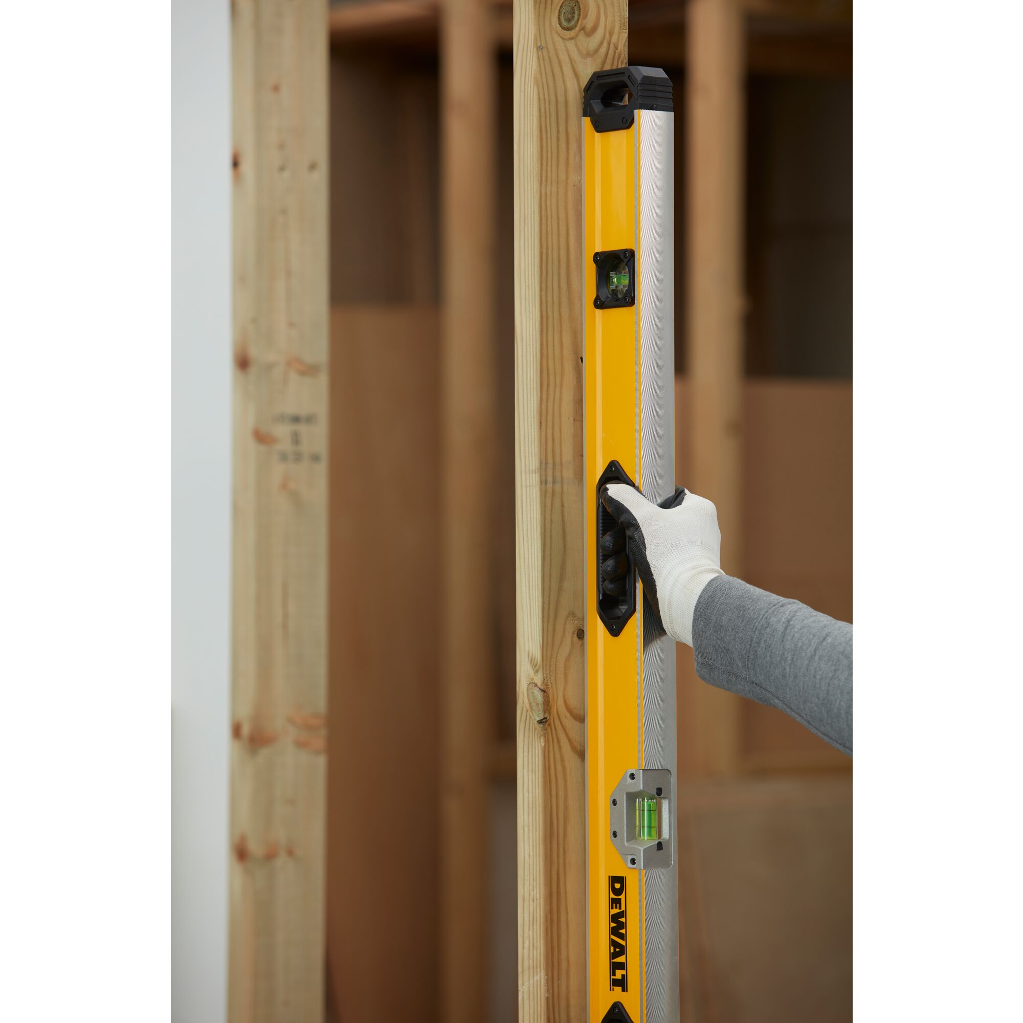 DeWALT® DWHT43248 48-Inch Box Beam Level at Sutherlands