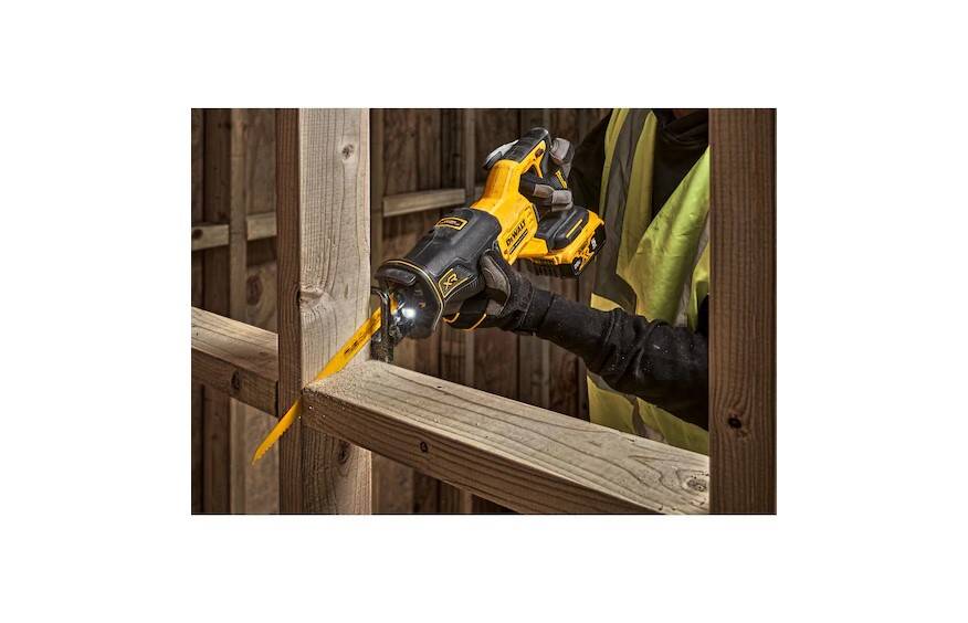 DeWALT® DCS382B XR® 20-Volt MAX* Variable Speed Brushless Cordless ...