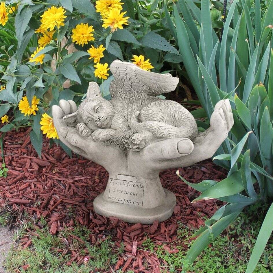 design TOSCANO DSTOSKY69909 In God's Hands Cat Memorial Statue at ...