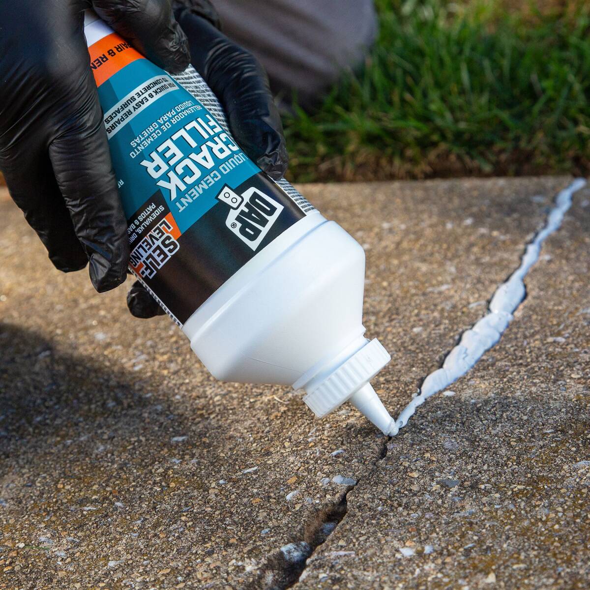 DAP® 7079837584 Liquid Cement Crack Filler - Gray, 32 fl. oz., 1-Pack ...