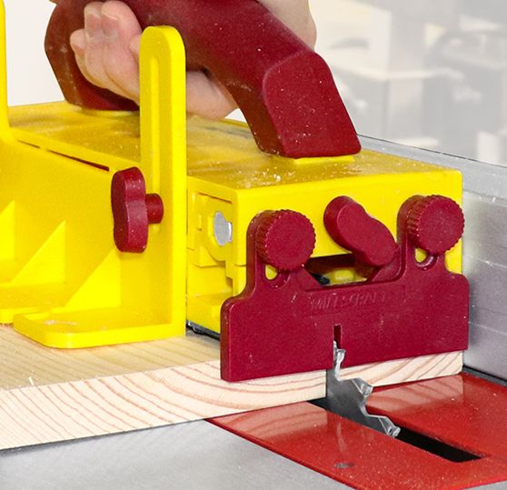 Milescraft 3406 Grabber Pro Multi-Purpose Push Block at Sutherlands