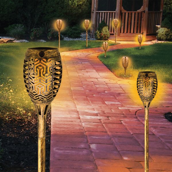 Shawshank 702868 Blazing Ledz, 30-Inch, Black, 22 LED Solar Flicker ...