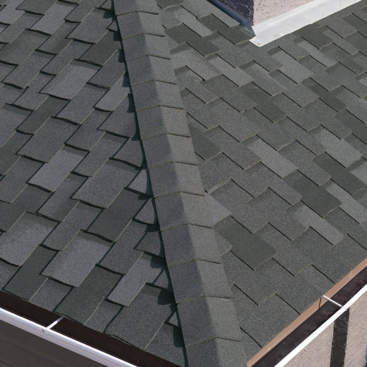 IKO HP HIP & RIDGE Cambridge® Dual Black UltraHP® High Profile Ridge Cap Shingle, Bundle at ...